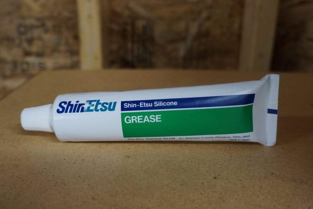 How to Apply Shin Etsu Grease